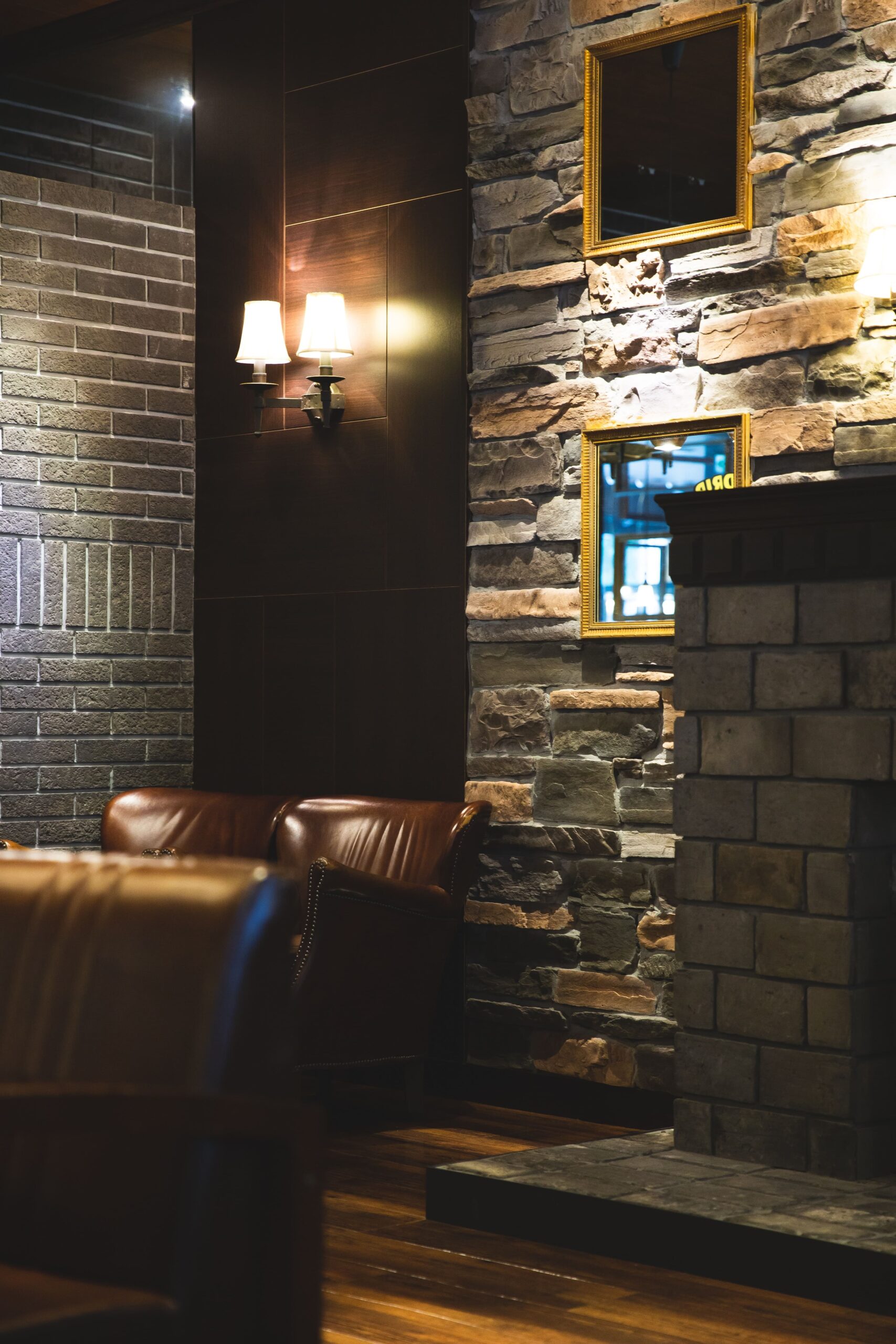 Stone Wall Design Ideas For Beautiful Rooms - Lemon Interiors